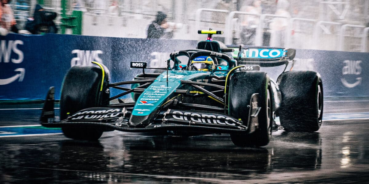 V roce 2025 nemáme potenciál zvítězit, přiznal Fernando Alonso ...